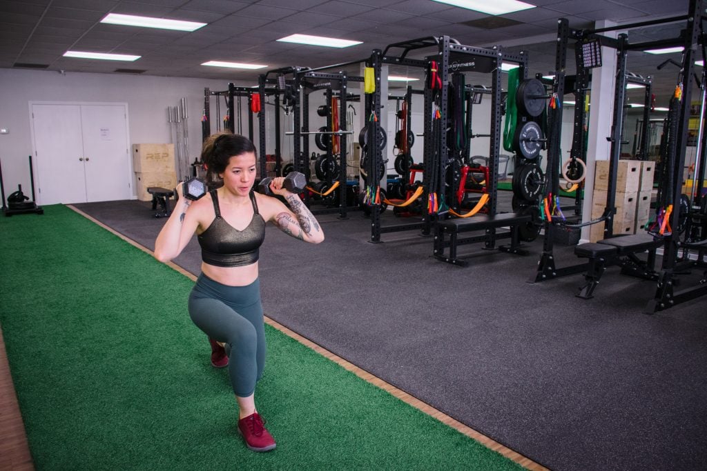 Pregnancy: Lunge Modifications