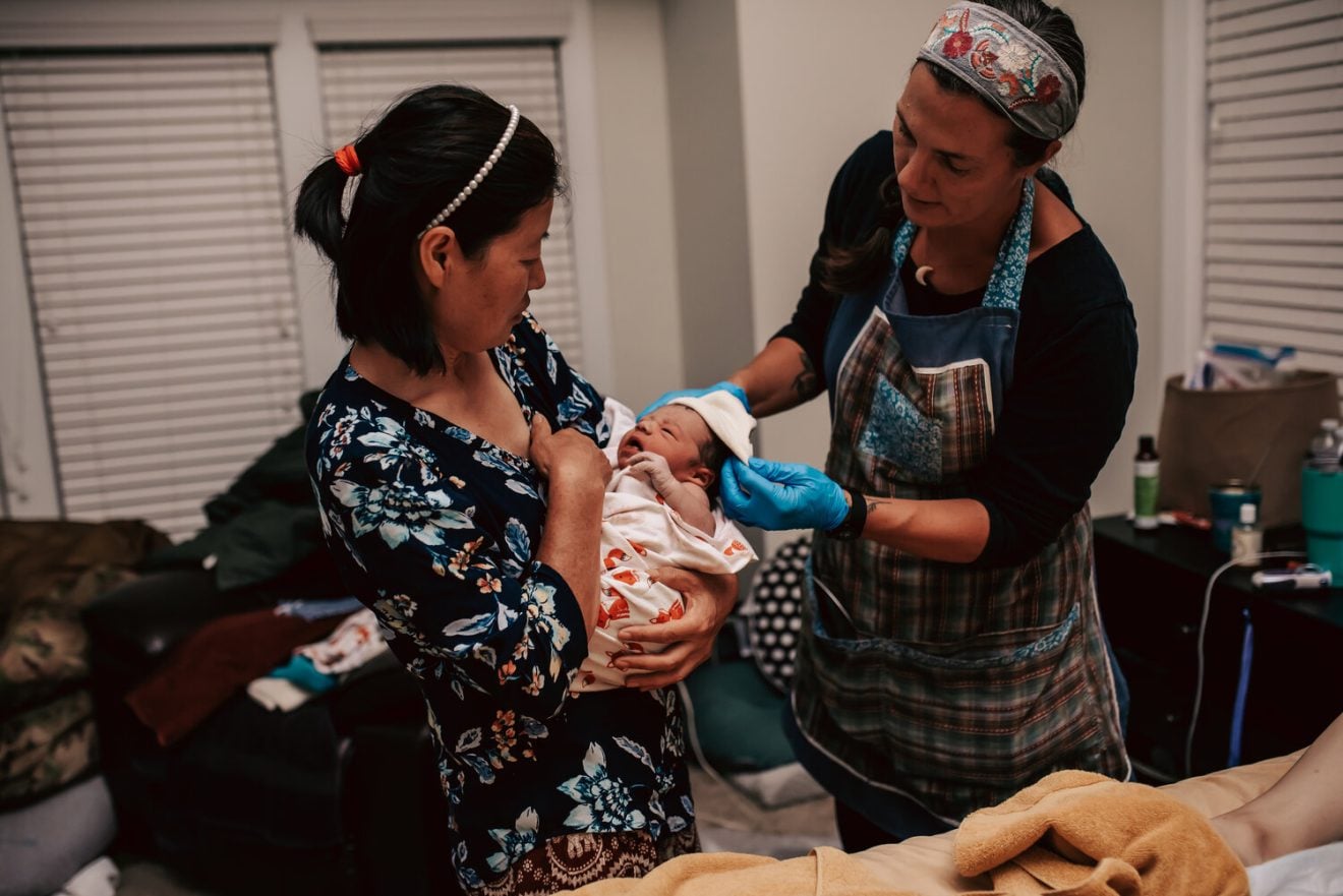 Choosing Home Birth: 5 Important Things to Consider for Out of Hospital ...