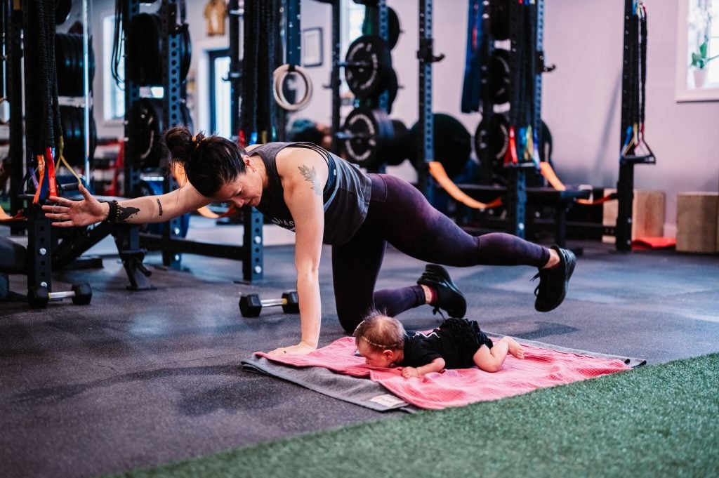 Strong Postpartum Core: 3 Postpartum Stabilization Exercises