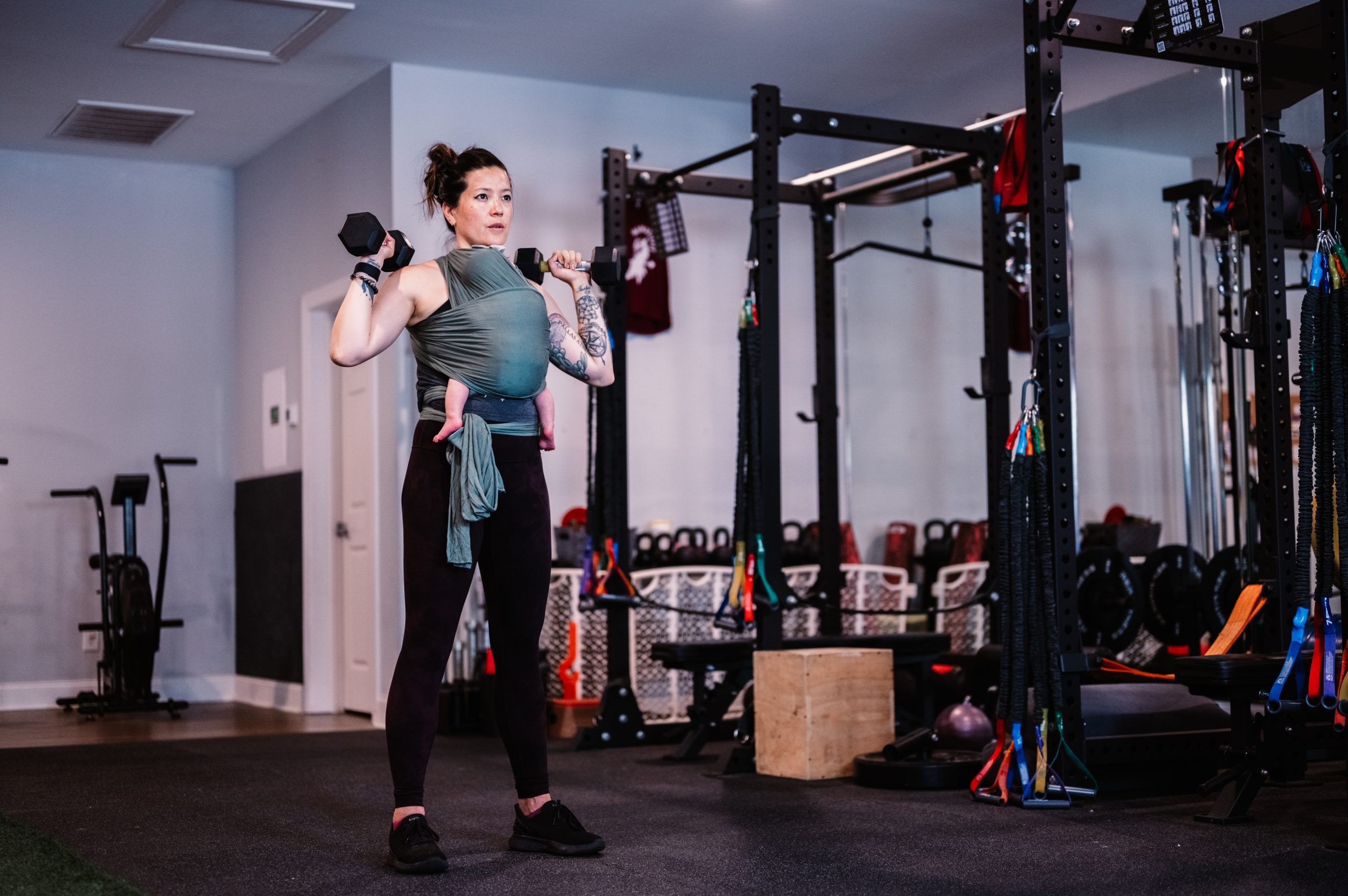 Postpartum: How to Return to Lifting After Birth - MamasteFit