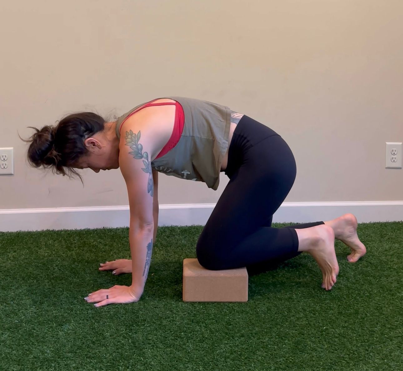 Pelvic Floor Tension Relief: Strategies That Really Work - MamasteFit