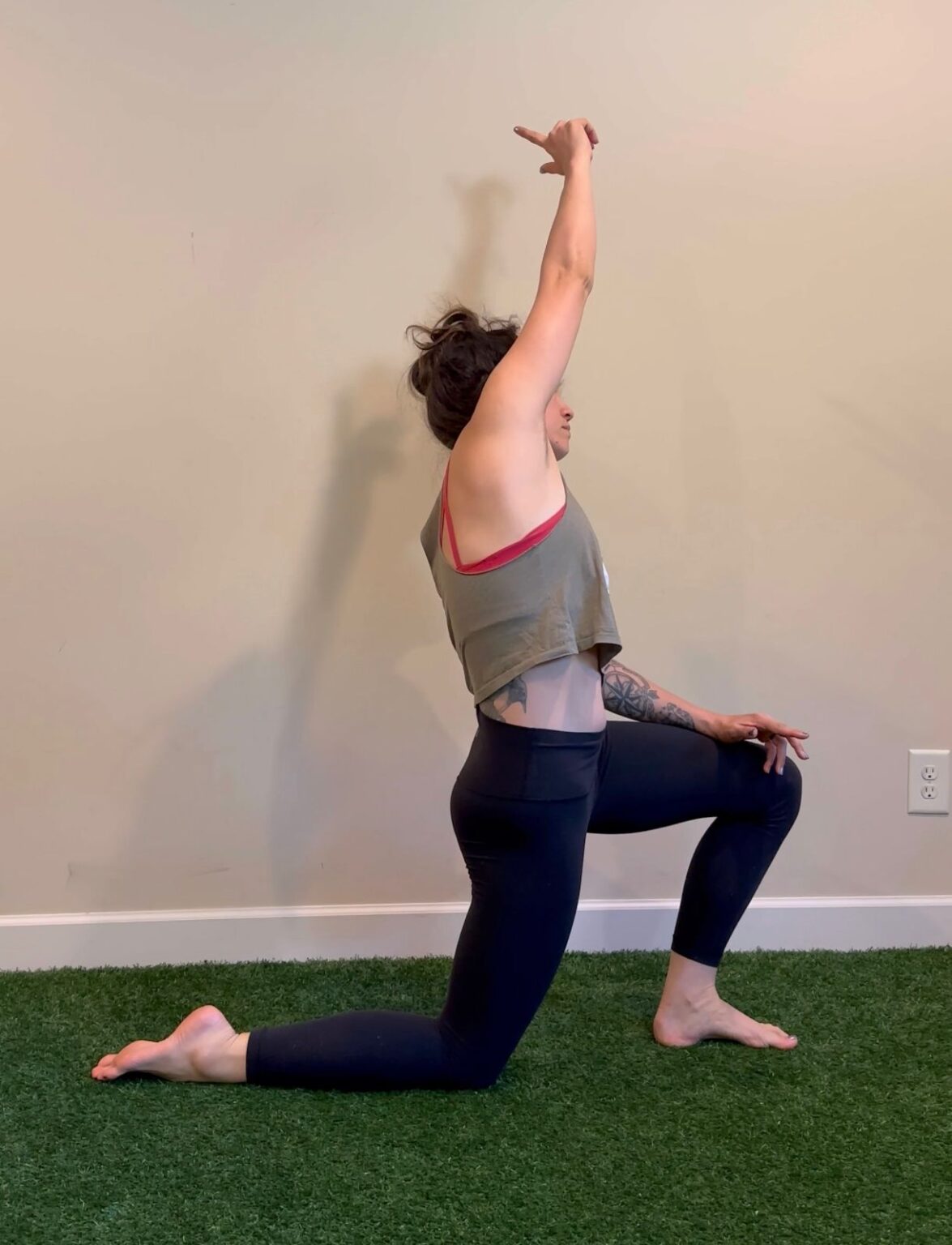 Mom Posture Mobility Exercises: It’s Not Hamstring Stretches! - MamasteFit