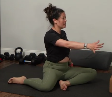 9 Minute Birth Prep Mobility Flow: Improve Hip & Pelvic Mobility ...